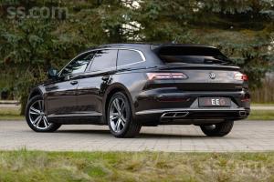Melns Volkswagen Arteon 2022 Jelgava, ar dzinēja tilpumu 1.40 L un nobraukumu 166 tūkst. km par 24900 €, foto 6 vietnē AUTOMOTO.COM.LV