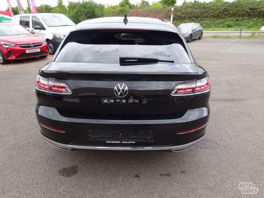 Black Volkswagen Arteon 2022 in Kaunas, with an engine capacity of 2.00 L and mileage of 38 thousand km for 31114 €, photo 4 on AUTOMOTO.COM.LV