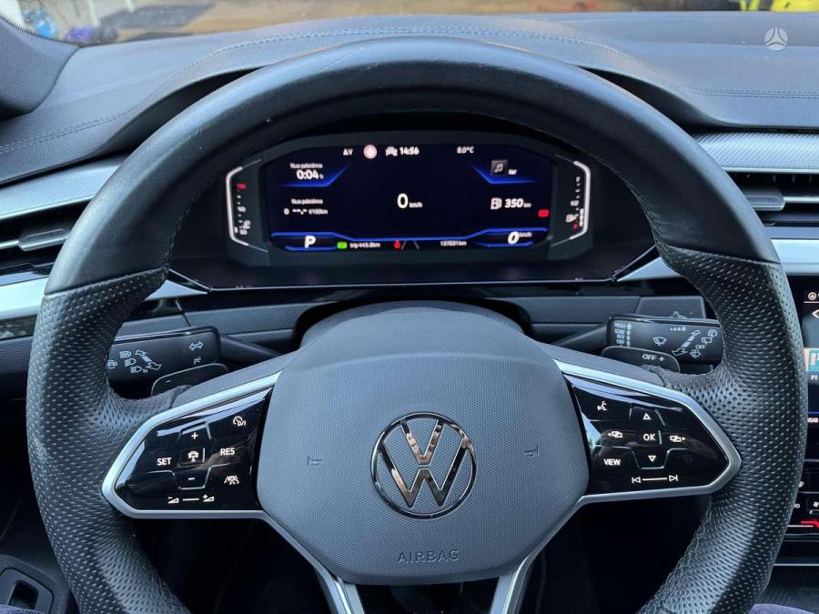 Black Volkswagen Arteon 2022 in Kaunas, with an engine capacity of 1.97 L and mileage of 137 thousand km for 27800 €, photo 11 on AUTOMOTO.COM.LV