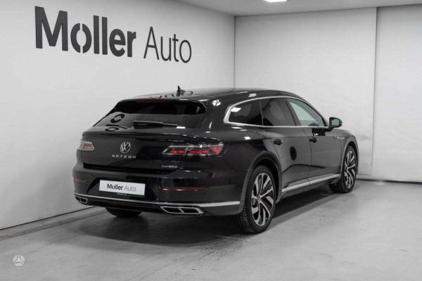 Melns Volkswagen Arteon 2022 Viļņa, ar dzinēja tilpumu 1.40 L un nobraukumu 134 tūkst. km par 26900 €, foto 4 vietnē AUTOMOTO.COM.LV