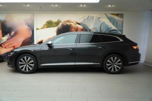 Melns Volkswagen Arteon 2022 Peetri, ar dzinēja tilpumu 2.00 L un nobraukumu 111 tūkst. km par 37500 €, foto 3 vietnē AUTOMOTO.COM.LV