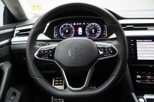 Melns Volkswagen Arteon 2022 Peetri, ar dzinēja tilpumu 2.00 L un nobraukumu 111 tūkst. km par 37500 €, foto 22 vietnē AUTOMOTO.COM.LV