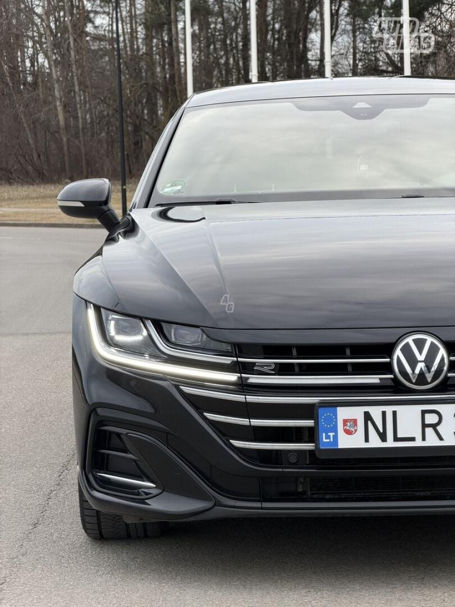 Black Volkswagen Arteon 2022 in Vilnius, with an engine capacity of 2.00 L and mileage of 101 thousand km for 25200 €, photo 9 on AUTOMOTO.COM.LV