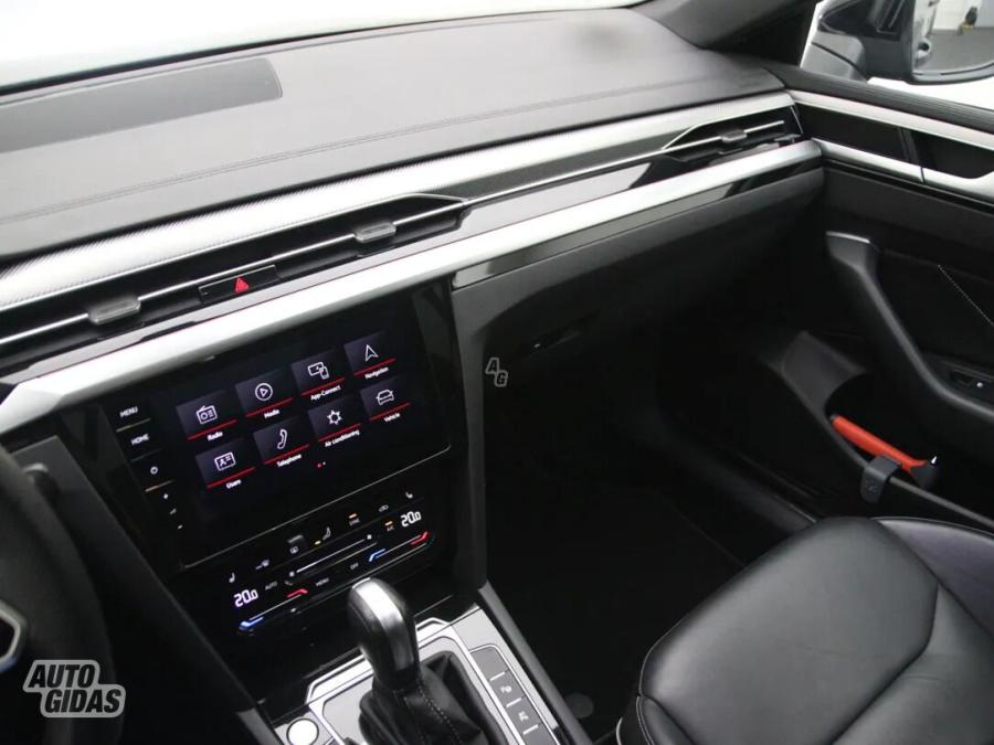 Melns Volkswagen Arteon 2022 Viļņa, ar dzinēja tilpumu 2.00 L un nobraukumu 215 tūkst. km par 22199 €, foto 22 vietnē AUTOMOTO.COM.LV