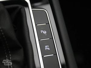 Melns Volkswagen Arteon 2022 Viļņa, ar dzinēja tilpumu 2.00 L un nobraukumu 215 tūkst. km par 22199 €, foto 32 vietnē AUTOMOTO.COM.LV