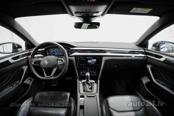 Black Volkswagen Arteon 2022 in Tallinn, with an engine capacity of 1.40 L and mileage of 117 thousand km for 27900 €, photo 8 on AUTOMOTO.COM.LV
