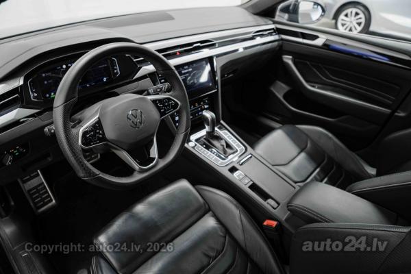 Black Volkswagen Arteon 2022 in Tallinn, with an engine capacity of 1.40 L and mileage of 117 thousand km for 27900 €, photo 9 on AUTOMOTO.COM.LV
