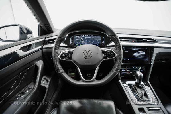 Black Volkswagen Arteon 2022 in Tallinn, with an engine capacity of 1.40 L and mileage of 117 thousand km for 27900 €, photo 10 on AUTOMOTO.COM.LV