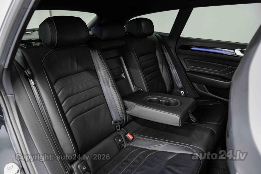 Black Volkswagen Arteon 2022 in Tallinn, with an engine capacity of 1.40 L and mileage of 117 thousand km for 27900 €, photo 15 on AUTOMOTO.COM.LV