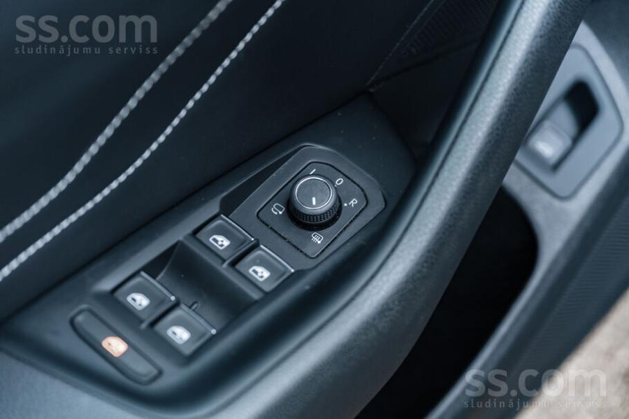 Melns Volkswagen Arteon 2022 Rīga, ar dzinēja tilpumu 2.00 L un nobraukumu 53 tūkst. km par 24500 €, foto 13 vietnē AUTOMOTO.COM.LV