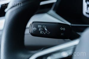 Melns Volkswagen Arteon 2022 Rīga, ar dzinēja tilpumu 2.00 L un nobraukumu 53 tūkst. km par 24500 €, foto 32 vietnē AUTOMOTO.COM.LV