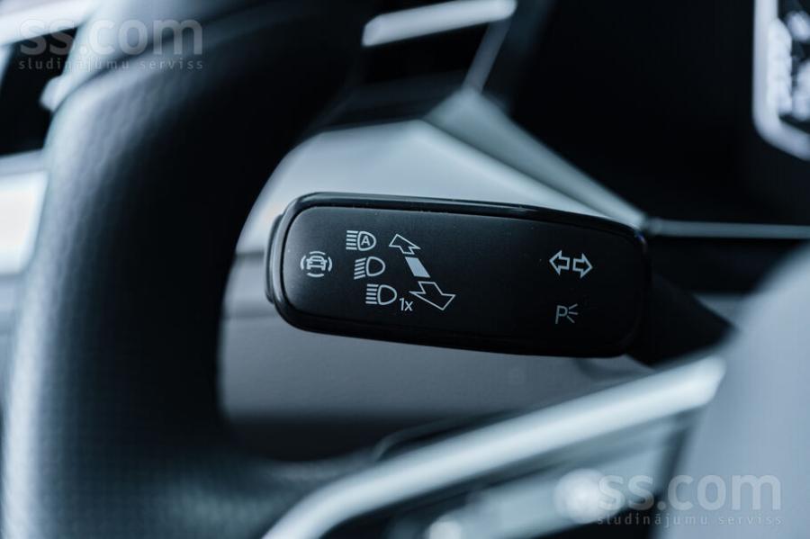 Melns Volkswagen Arteon 2022 Rīga, ar dzinēja tilpumu 2.00 L un nobraukumu 53 tūkst. km par 24500 €, foto 32 vietnē AUTOMOTO.COM.LV
