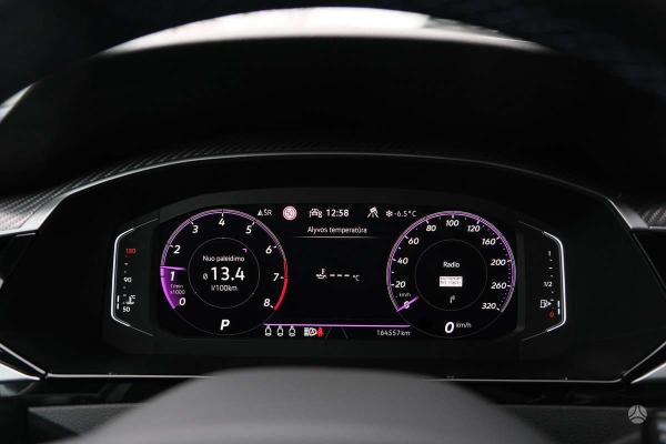 Black Volkswagen Arteon 2022 in Vilnius, with an engine capacity of 1.98 L and mileage of 165 thousand km for 28800 €, photo 6 on AUTOMOTO.COM.LV