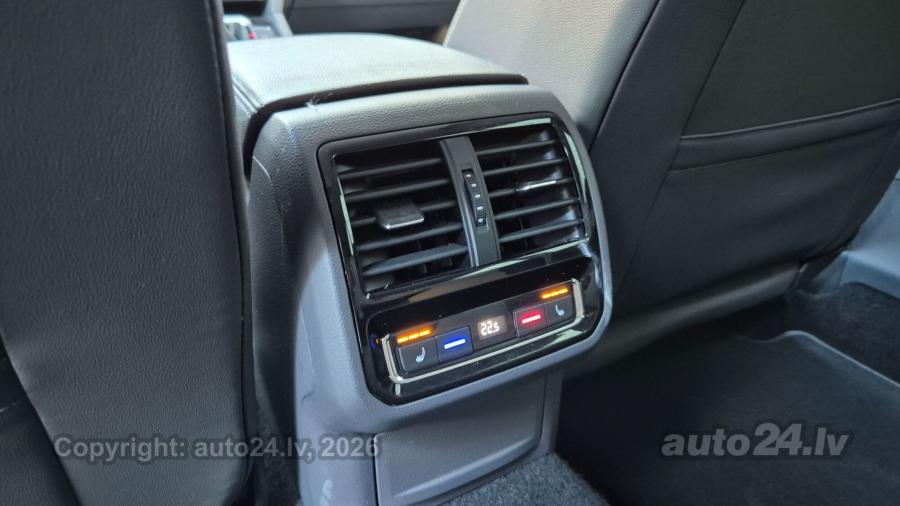 Black Volkswagen Arteon 2022 in Tallinn, with an engine capacity of 2.00 L and mileage of 139 thousand km for 24999 €, photo 17 on AUTOMOTO.COM.LV