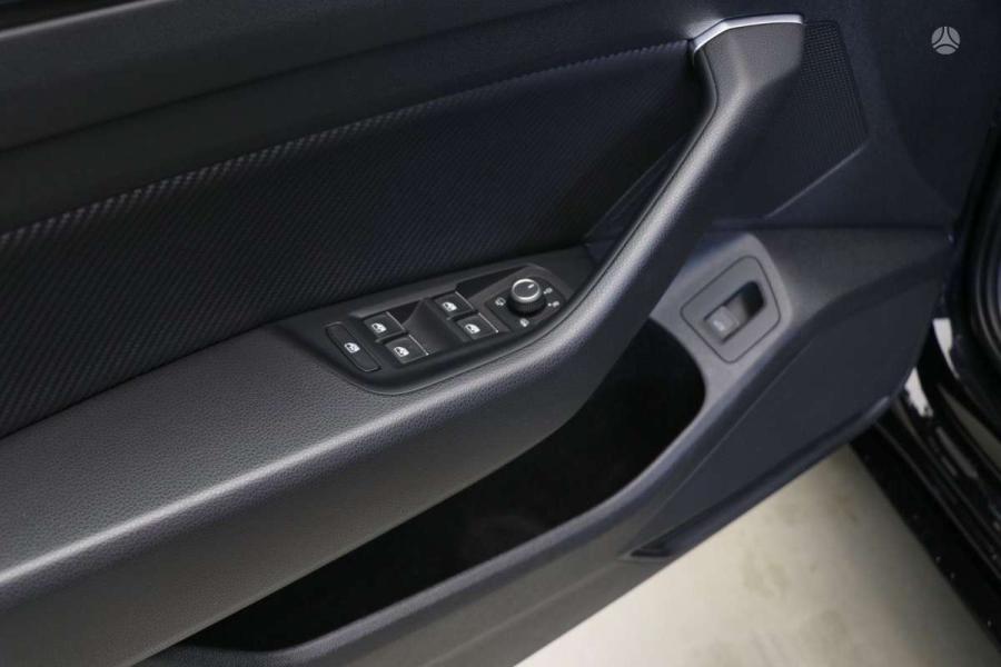Black Volkswagen Arteon 2022 in Vilnius, with an engine capacity of 1.98 L and mileage of 62 thousand km for 36490 €, photo 20 on AUTOMOTO.COM.LV
