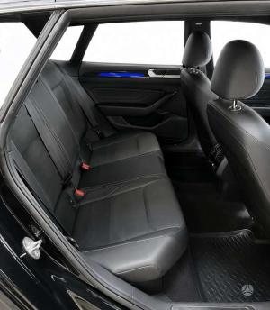 Melns Volkswagen Arteon 2022 Kauņa, ar dzinēja tilpumu 1.97 L un nobraukumu 80 tūkst. km par 27100 €, foto 10 vietnē AUTOMOTO.COM.LV