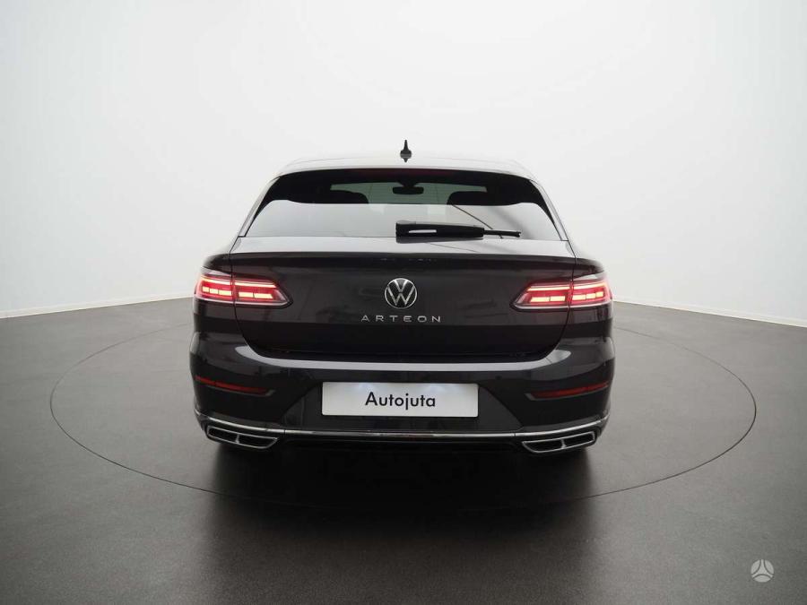 Melns Volkswagen Arteon 2022 Viļņa, ar dzinēja tilpumu 1.98 L un nobraukumu 82 tūkst. km par 24000 €, foto 6 vietnē AUTOMOTO.COM.LV