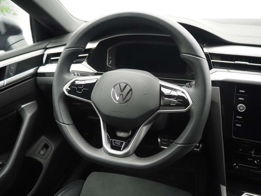 Melns Volkswagen Arteon 2022 Viļņa, ar dzinēja tilpumu 1.98 L un nobraukumu 82 tūkst. km par 24000 €, foto 21 vietnē AUTOMOTO.COM.LV
