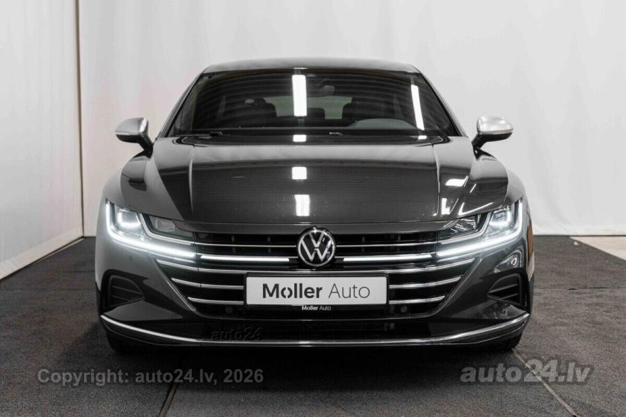 Black Volkswagen Arteon 2022 in Tallinn, with an engine capacity of 2.00 L and mileage of 87 thousand km for 30900 €, photo 3 on AUTOMOTO.COM.LV
