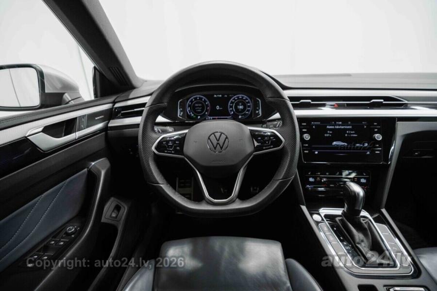 Black Volkswagen Arteon 2022 in Tallinn, with an engine capacity of 2.00 L and mileage of 87 thousand km for 30900 €, photo 11 on AUTOMOTO.COM.LV