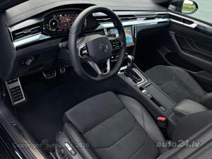 Melns Volkswagen Arteon 2022 Tallina, ar dzinēja tilpumu 1.40 L un nobraukumu 66 tūkst. km par 27900 €, foto 12 vietnē AUTOMOTO.COM.LV
