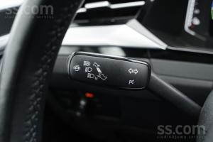 Black Volkswagen Arteon 2022 in Riga, with an engine capacity of 1.40 L and mileage of 142 thousand km for 22900 €, photo 16 on AUTOMOTO.COM.LV