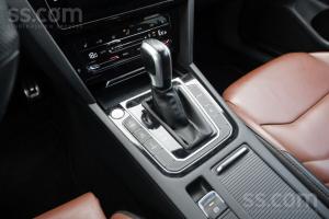 Black Volkswagen Arteon 2022 in Riga, with an engine capacity of 1.40 L and mileage of 142 thousand km for 22900 €, photo 21 on AUTOMOTO.COM.LV