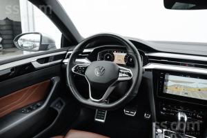Black Volkswagen Arteon 2022 in Riga, with an engine capacity of 1.40 L and mileage of 142 thousand km for 22900 €, photo 34 on AUTOMOTO.COM.LV