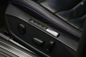 Black Volkswagen Arteon 2022 in Vilnius, with an engine capacity of 1.98 L and mileage of 62 thousand km for 36490 €, photo 18 on AUTOMOTO.COM.LV