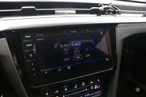 Black Volkswagen Arteon 2022 in Vilnius, with an engine capacity of 1.98 L and mileage of 62 thousand km for 36490 €, photo 28 on AUTOMOTO.COM.LV