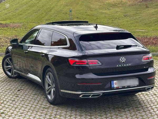 Black Volkswagen Arteon 2023 in Kaunas, with an engine capacity of 1.97 L and mileage of 92 thousand km for 31999 €, photo 6 on AUTOMOTO.COM.LV