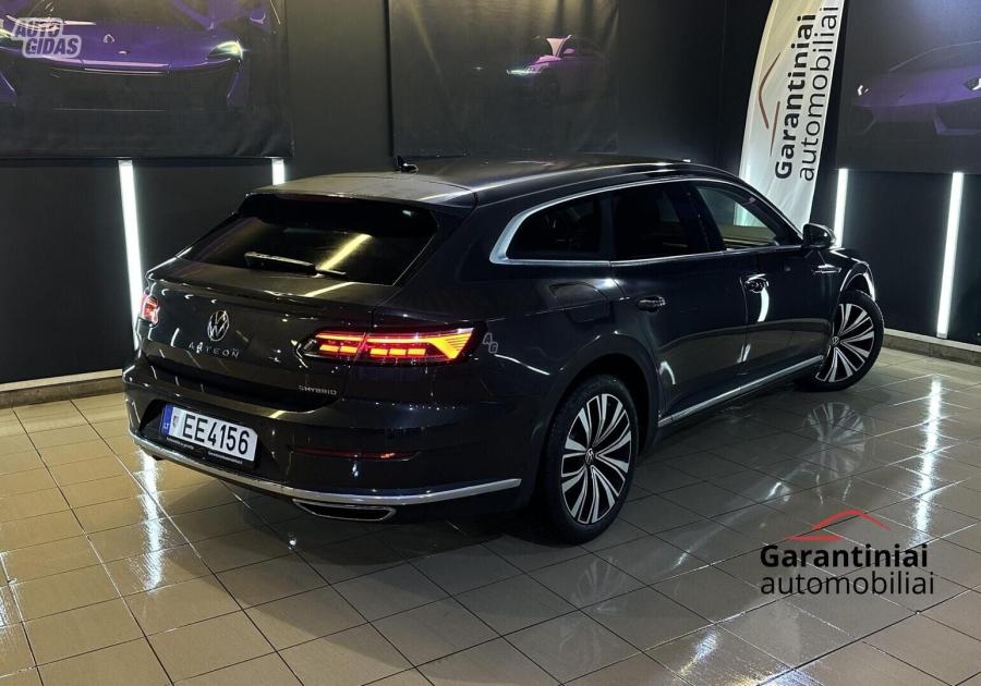 Melns Volkswagen Arteon 2023 Avižieniai, ar dzinēja tilpumu 1.40 L un nobraukumu 157 tūkst. km par 23450 €, foto 2 vietnē AUTOMOTO.COM.LV