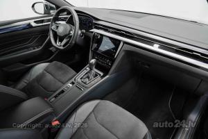 Melns Volkswagen Arteon 2023 Tallina, ar dzinēja tilpumu 2.00 L un nobraukumu 150 tūkst. km par 28900 €, foto 9 vietnē AUTOMOTO.COM.LV