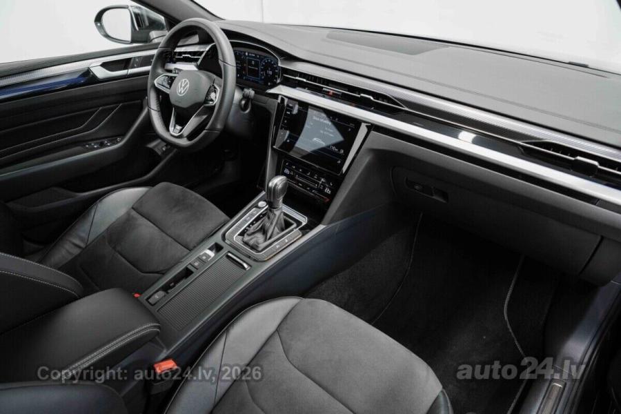 Melns Volkswagen Arteon 2023 Tallina, ar dzinēja tilpumu 2.00 L un nobraukumu 150 tūkst. km par 28900 €, foto 9 vietnē AUTOMOTO.COM.LV
