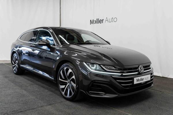 Melns Volkswagen Arteon 2023 Tallina, ar dzinēja tilpumu 2.00 L un nobraukumu 150 tūkst. km par 28900 €, foto 4 vietnē AUTOMOTO.COM.LV
