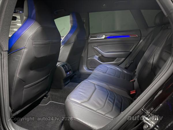 Black Volkswagen Arteon 2023 in Tallinn, with an engine capacity of 2.00 L and mileage of 69 thousand km for 37900 €, photo 9 on AUTOMOTO.COM.LV
