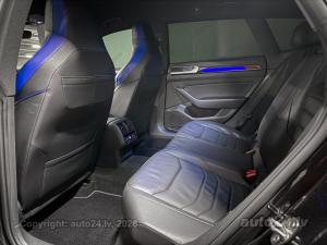 Black Volkswagen Arteon 2023 in Tallinn, with an engine capacity of 2.00 L and mileage of 69 thousand km for 37900 €, photo 10 on AUTOMOTO.COM.LV