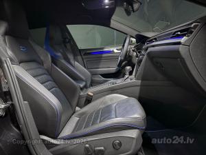 Black Volkswagen Arteon 2023 in Tallinn, with an engine capacity of 2.00 L and mileage of 69 thousand km for 37900 €, photo 15 on AUTOMOTO.COM.LV