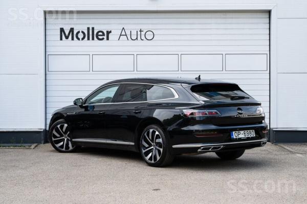 Black Volkswagen Arteon 2023 in Riga, with an engine capacity of 2.00 L and mileage of 31 thousand km for 29450 €, photo 4 on AUTOMOTO.COM.LV