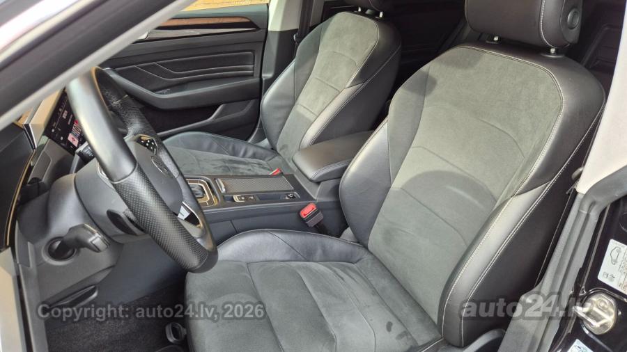 Melns Volkswagen Arteon 2023 Tallina, ar dzinēja tilpumu 2.00 L un nobraukumu 93 tūkst. km par 25600 €, foto 14 vietnē AUTOMOTO.COM.LV