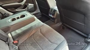 Melns Volkswagen Arteon 2023 Tallina, ar dzinēja tilpumu 2.00 L un nobraukumu 93 tūkst. km par 25600 €, foto 15 vietnē AUTOMOTO.COM.LV