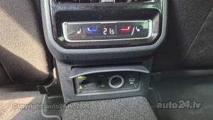 Melns Volkswagen Arteon 2023 Tallina, ar dzinēja tilpumu 2.00 L un nobraukumu 93 tūkst. km par 25600 €, foto 17 vietnē AUTOMOTO.COM.LV