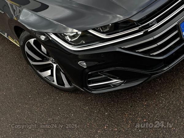 Black Volkswagen Arteon 2023 in Tallinn, with an engine capacity of 2.00 L and mileage of 104 thousand km for 29500 €, photo 10 on AUTOMOTO.COM.LV