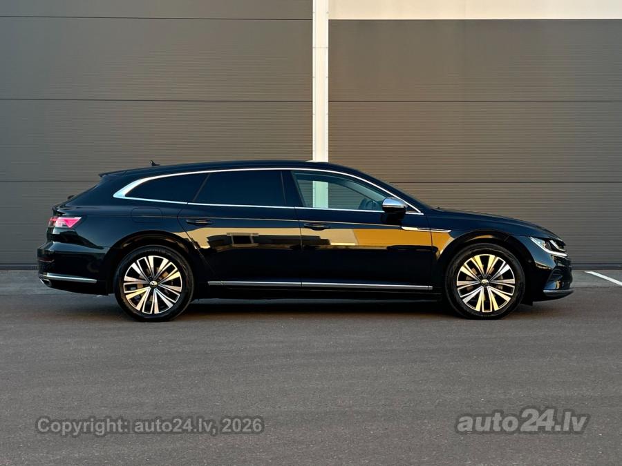 Melns Volkswagen Arteon 2023 Tallina, ar dzinēja tilpumu 2.00 L un nobraukumu 37 tūkst. km par 29500 €, foto 5 vietnē AUTOMOTO.COM.LV