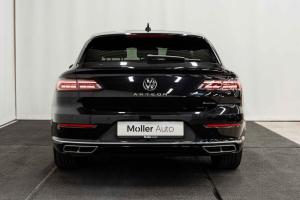 Black Volkswagen Arteon 2023 in Tallinn, with an engine capacity of 2.00 L and mileage of 154 thousand km for 26900 €, photo 6 on AUTOMOTO.COM.LV
