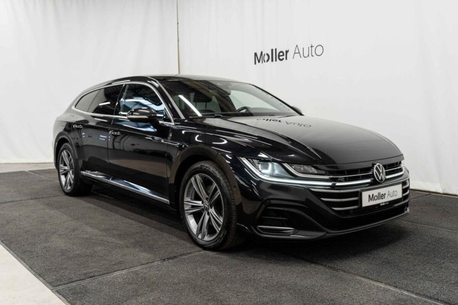 Black Volkswagen Arteon 2023 in Tallinn, with an engine capacity of 2.00 L and mileage of 154 thousand km for 26900 €, photo 7 on AUTOMOTO.COM.LV
