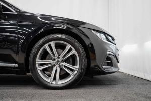 Black Volkswagen Arteon 2023 in Tallinn, with an engine capacity of 2.00 L and mileage of 154 thousand km for 26900 €, photo 18 on AUTOMOTO.COM.LV