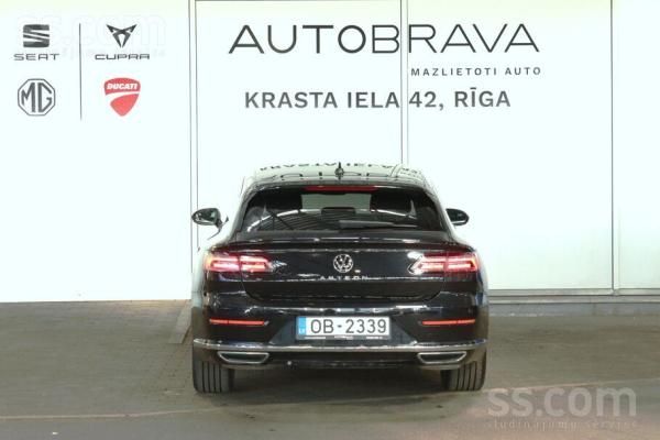 Melns Volkswagen Arteon 2025 Rīga, ar dzinēja tilpumu 2.00 L un nobraukumu 14 tūkst. km par 32400 €, foto 7 vietnē AUTOMOTO.COM.LV