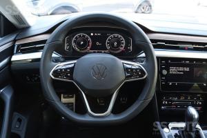 Melns Volkswagen Arteon 2025 Rīga, ar dzinēja tilpumu 2.00 L un nobraukumu 14 tūkst. km par 32400 €, foto 11 vietnē AUTOMOTO.COM.LV
