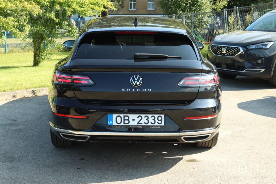 Melns Volkswagen Arteon 2025 Rīga, ar dzinēja tilpumu 2.00 L un nobraukumu 14 tūkst. km par 32400 €, foto 32 vietnē AUTOMOTO.COM.LV